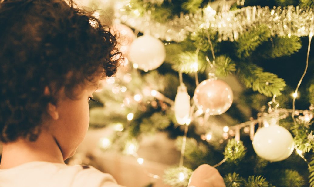 Sensory season's greetings - Source Kids